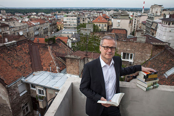 Laguna - Bukmarker - Dejan Papić: Ovde se knjige čuvaju za ceo život ...