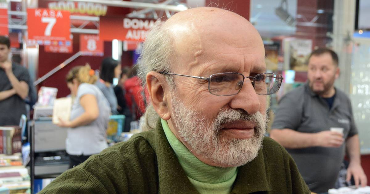 Laguna - Bukmarker - Gradimir Stojković: Pisanje je uživanje, ljubav ...