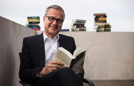 Laguna - Bukmarker - Dejan Papić: Ovde se knjige čuvaju za ceo život ...